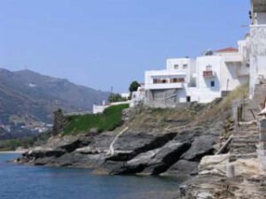 Découverte de l'île d'Andros : mer et culture au rendez-vous